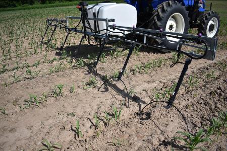 Super-Drop Fertilizer Applicator – Frost Inc