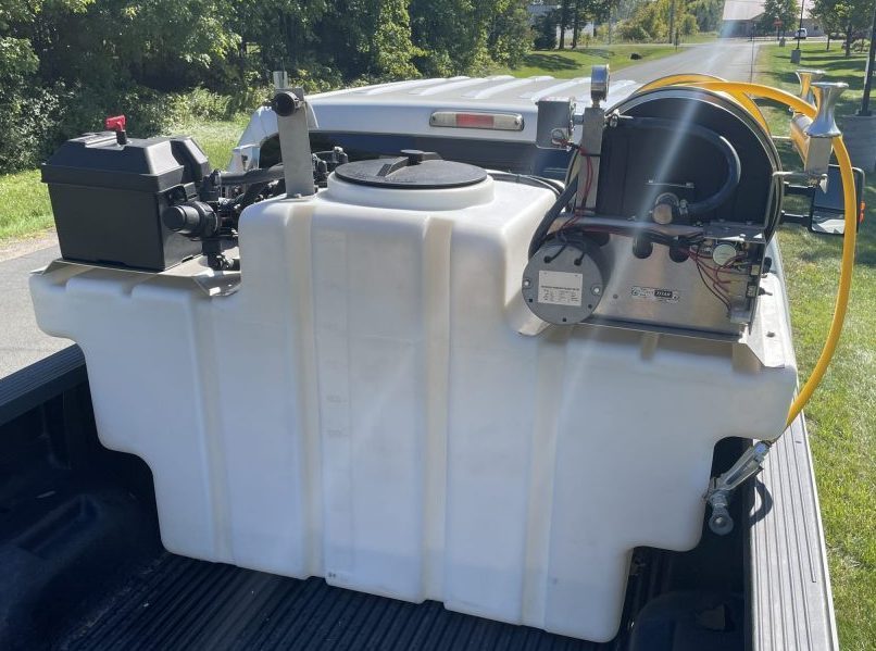 Space Saver 200/300 Gallon Sprayers – Frost Inc